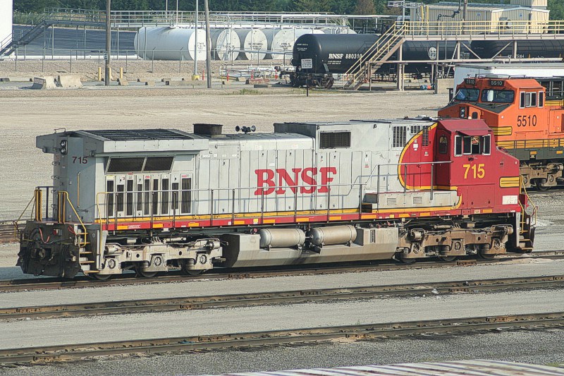 BNSF 715